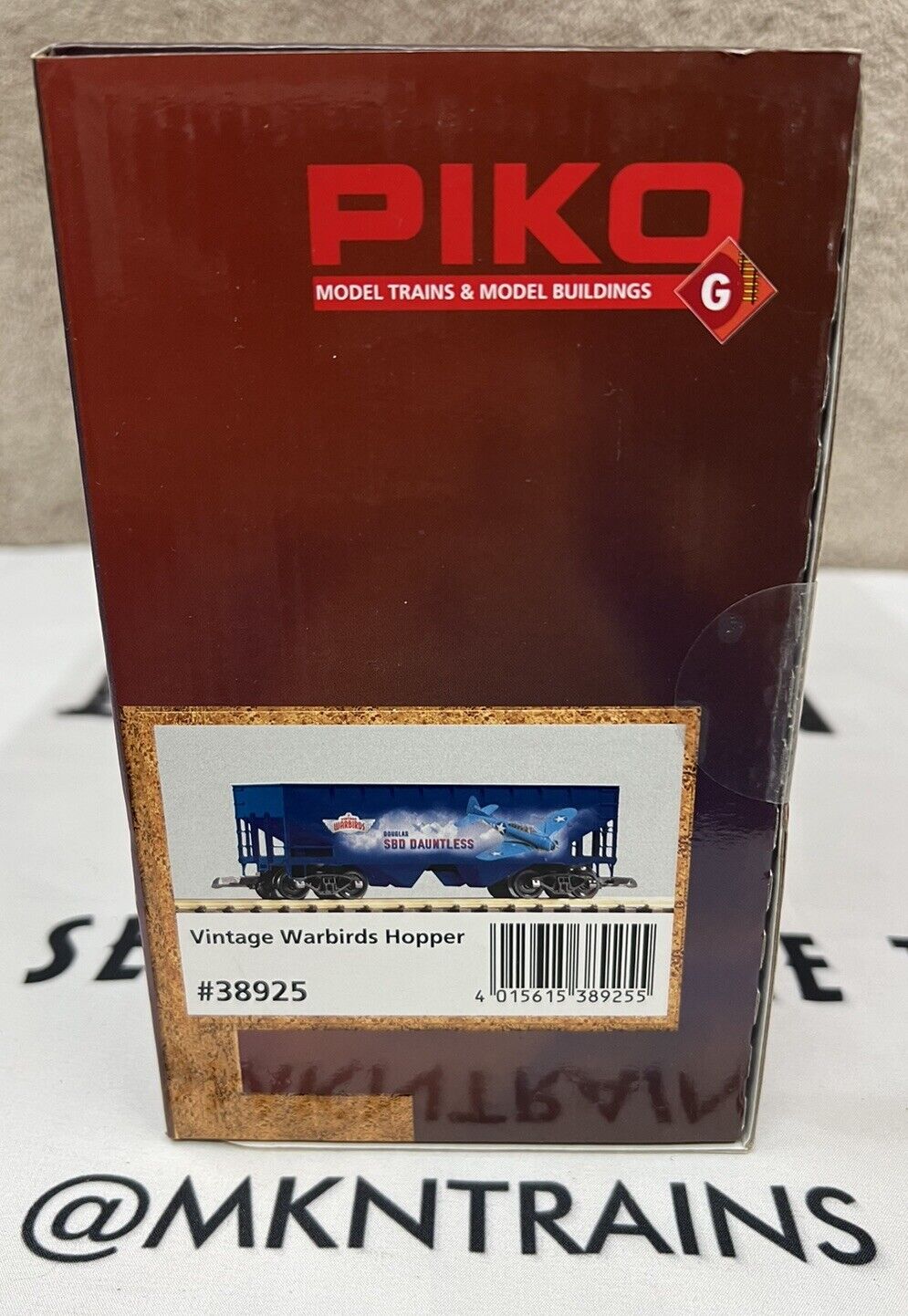 Piko G Scale Trains 38925 Vintage Warbirds SBD Dauntless Hopper – MKN Trains